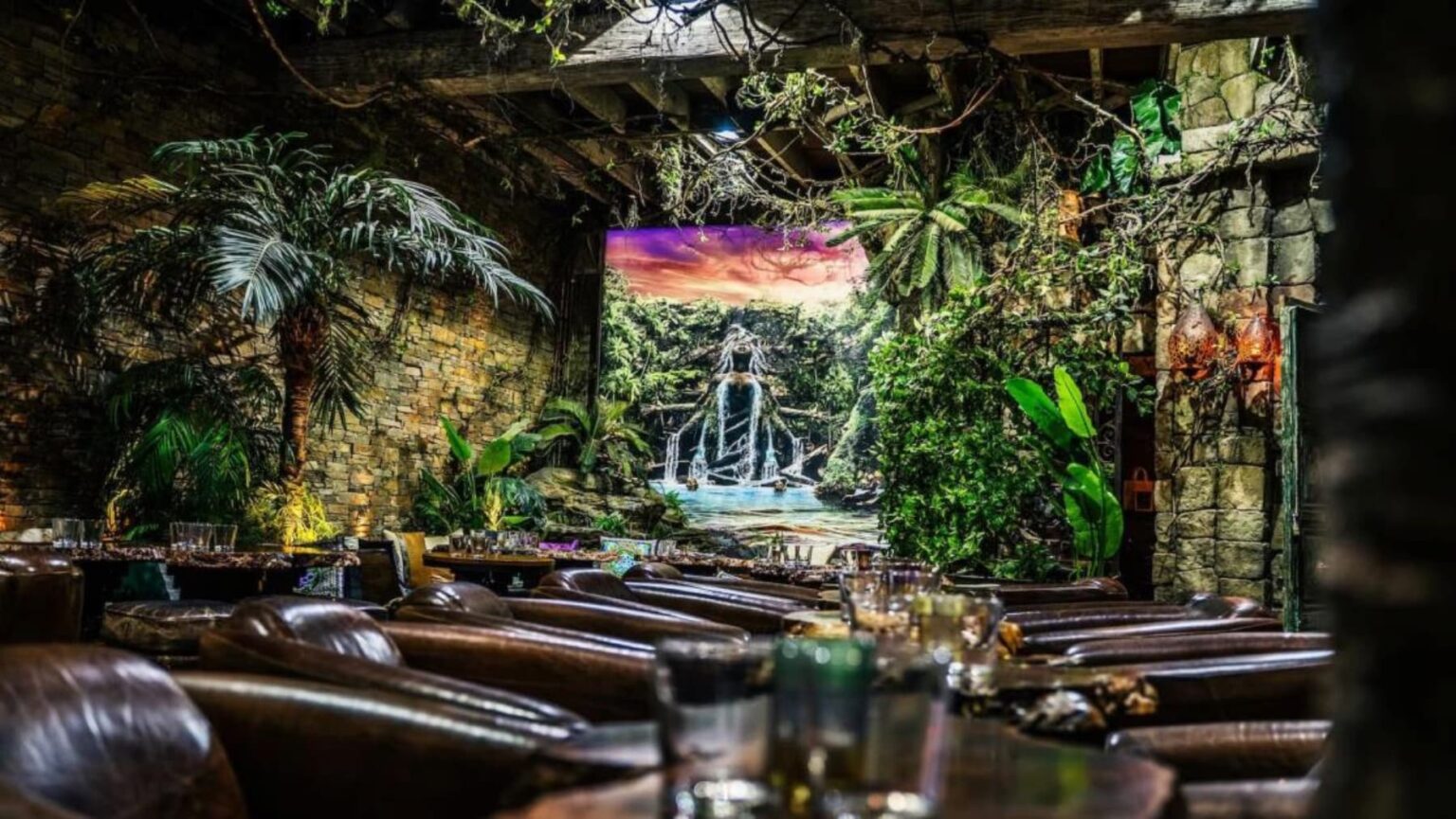 Best Hidden Bars in Sydney: Discover Hidden Sips