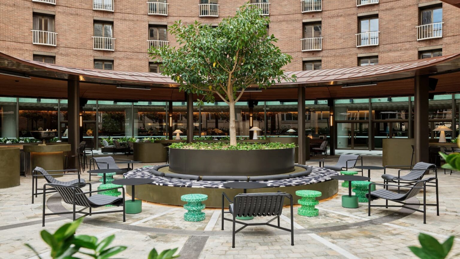 Il più antico hotel di lusso di Sydney diventa il suo nuovo santuario