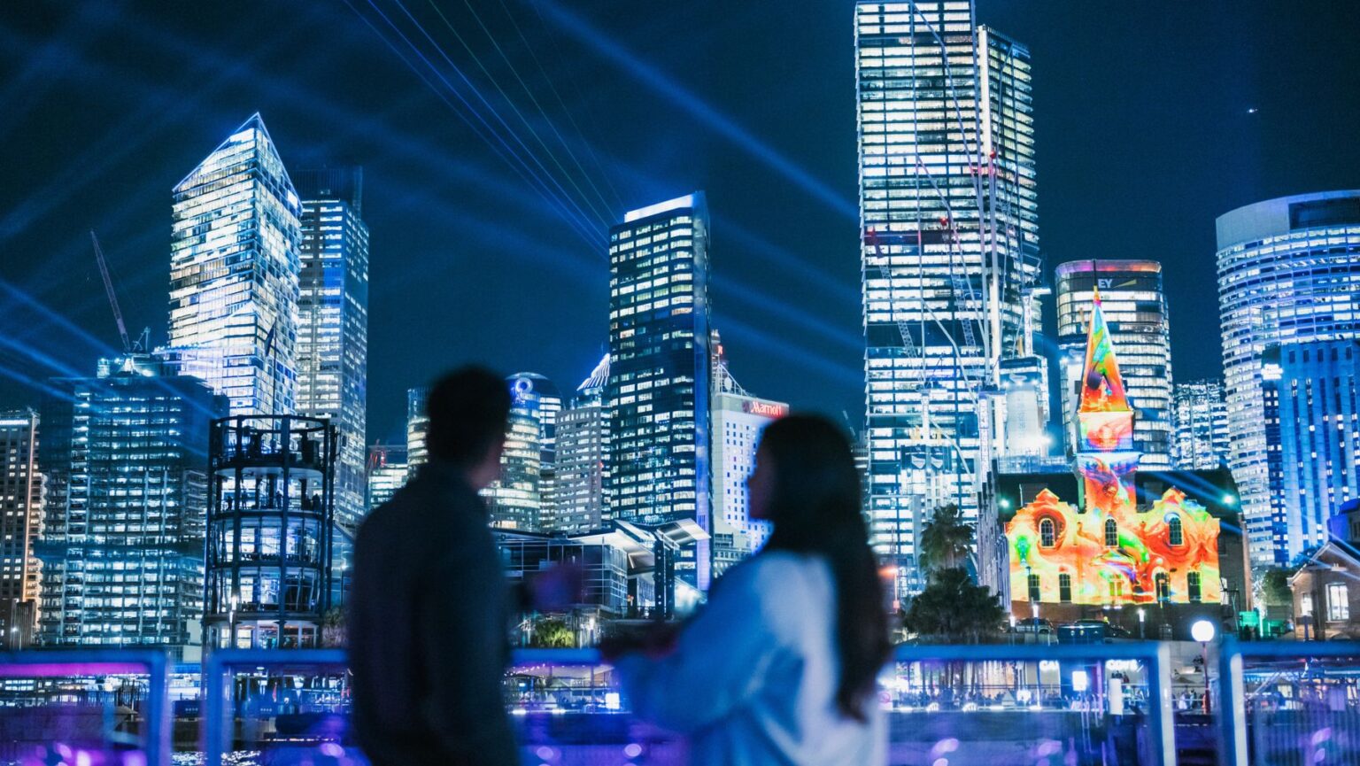 Vivid Sydney 2025 Guide: Dates, Light Walk, Events & Tips